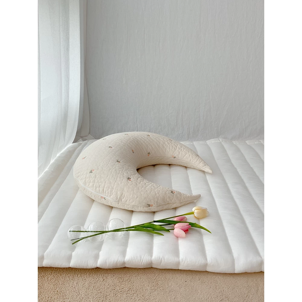 One Fine Baby - Moon Pillow in Tulip